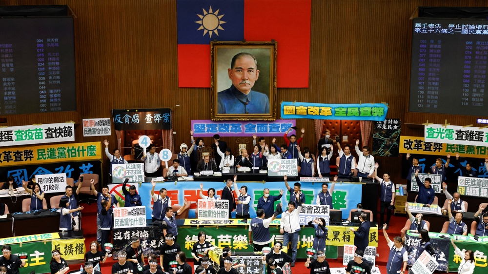Taiwan opposition passes contentious bill to empower legislature