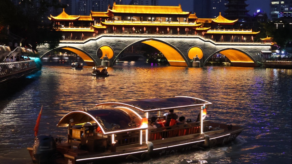 China's Chengdu turns to nighttime consumption to boost local economy