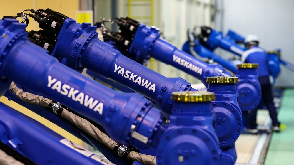 Robot maker Yaskawa targets US as rival gains in China