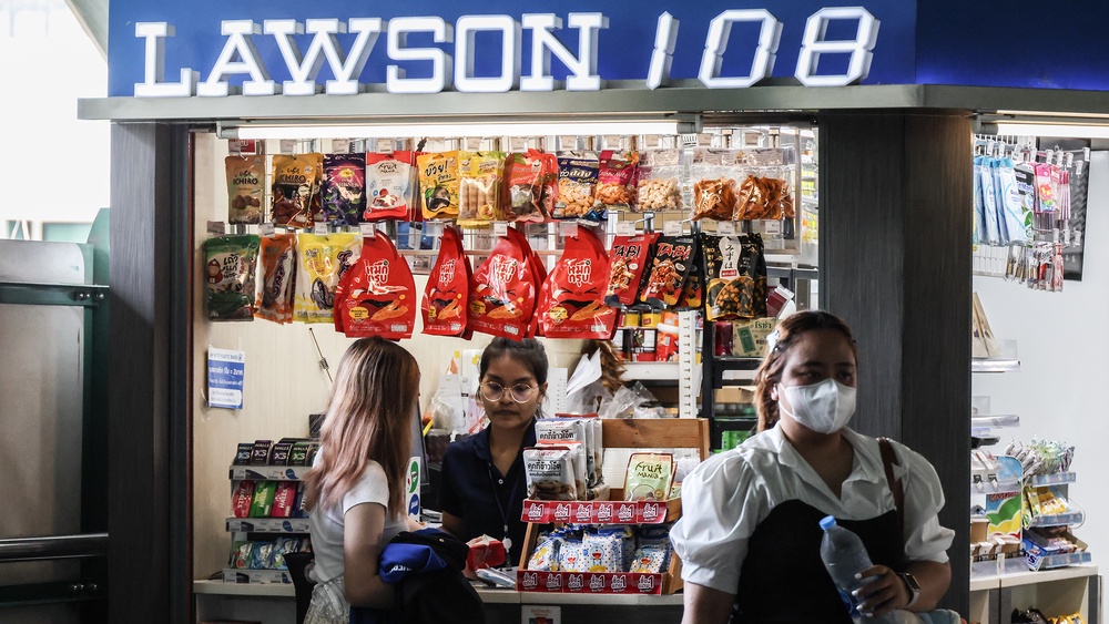 Japan's Lawson aims to expand in China and Southeast Asia