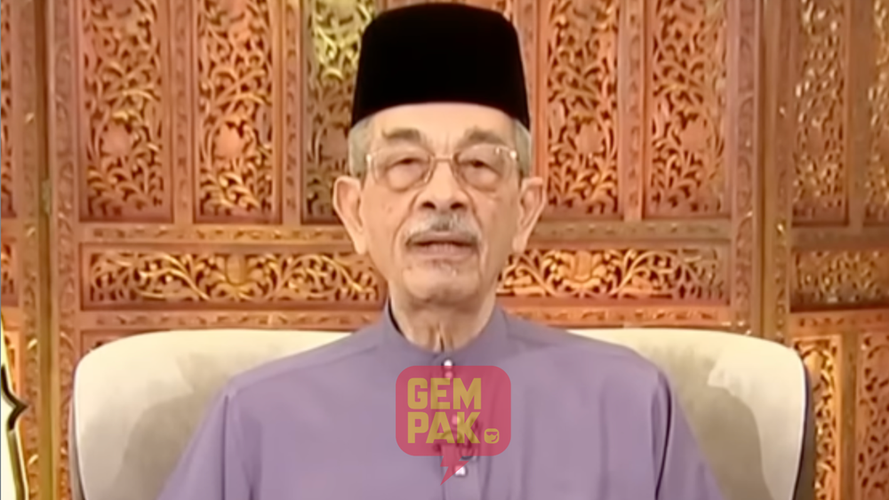 Agak-Agak Warna Apa? Acara Meneka Baju Penyimpan Mohor Besar Raja-Raja ...