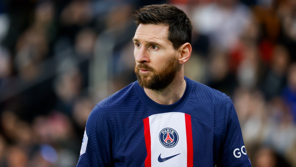 Messi alami kelesuan otot