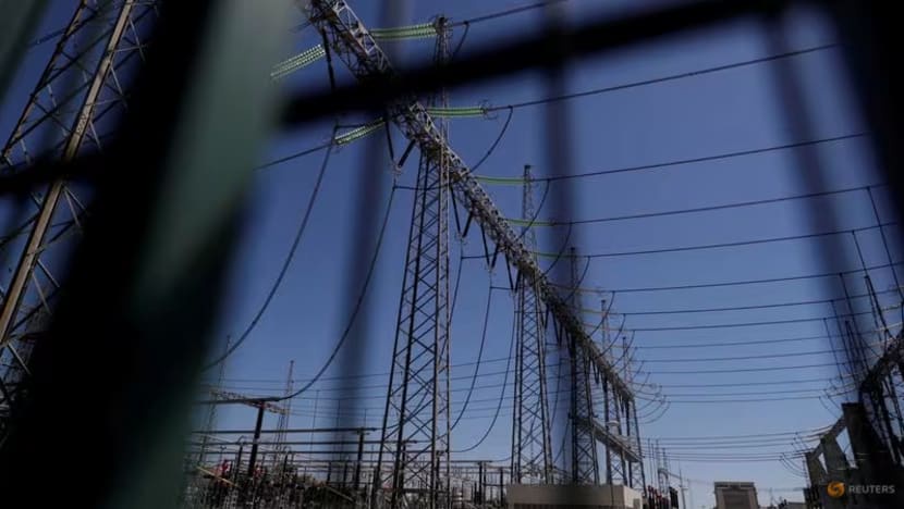 Large parts of Spain and Portugal hit by power outage