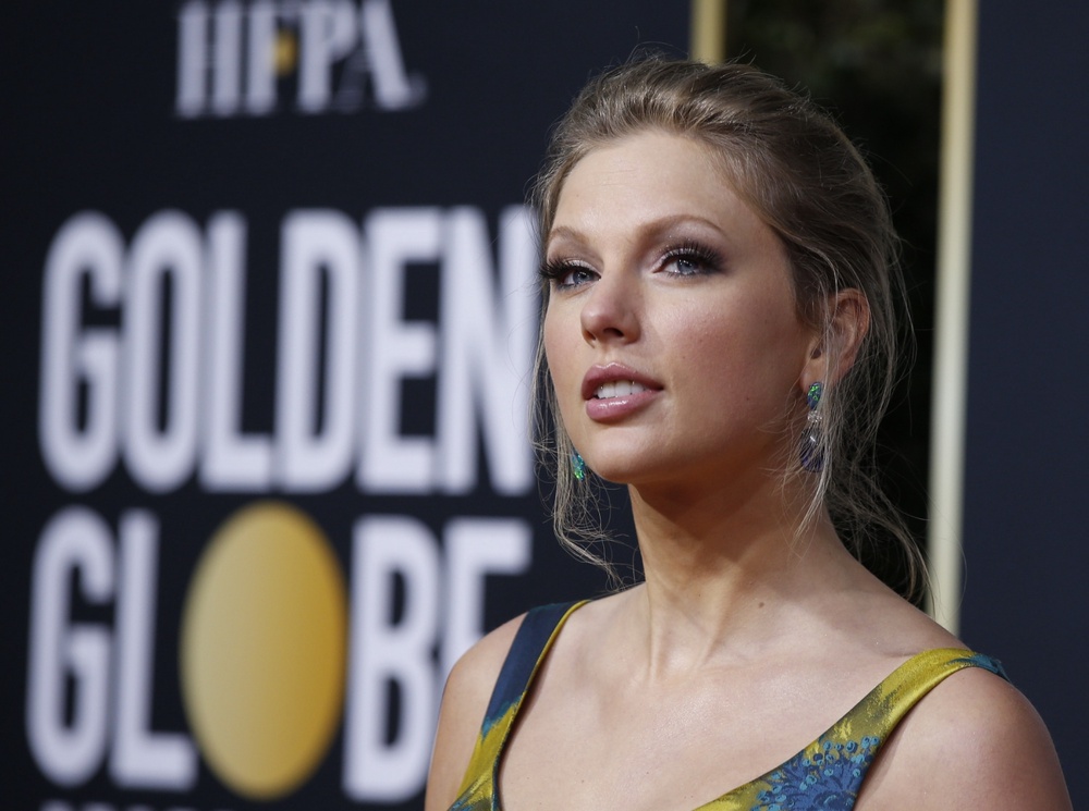 Taylor Swift Rejects Beatles Comparison on Colbert as She Explains ...