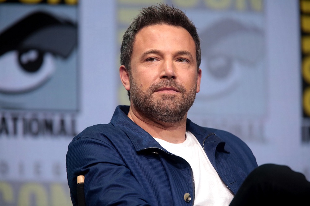 Ben Affleck Ditches Wedding Ring and Debuts Shocking New Look Amid Jennifer Lopez Divorce Drama