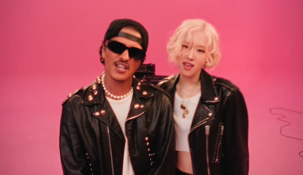 Rosé and Bruno Mars’ ‘APT.’ Dominates Apple Music’s 2025 Global Charts ...