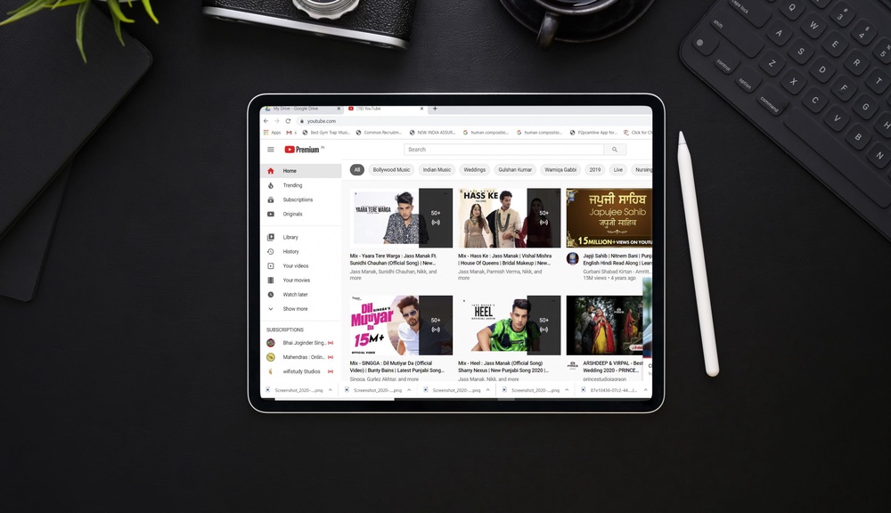 YouTube Unveils Weekly Podcast Chart to Compete with Spotify and Apple