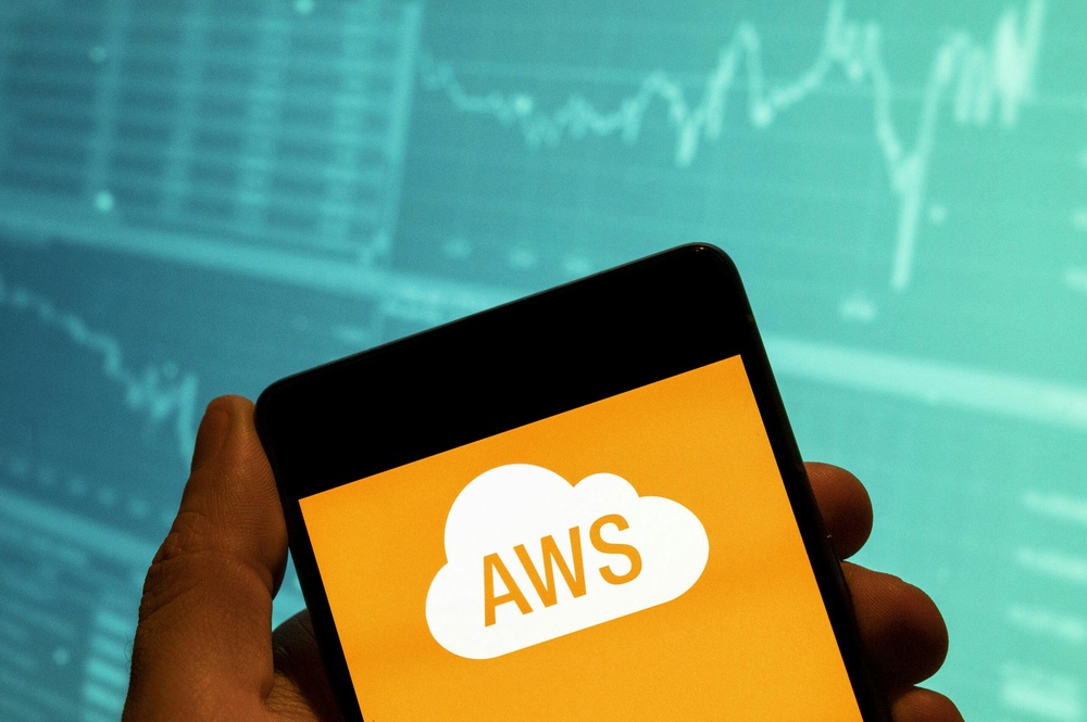 Amazon Web Services Outage Causes Global Internet Disruption