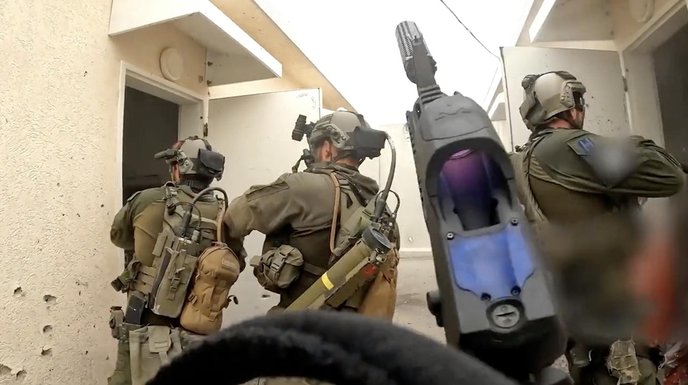 WATCH: Elite Israeli Commandos Rescue 250 Hostages, Kill 60 Terrorists ...