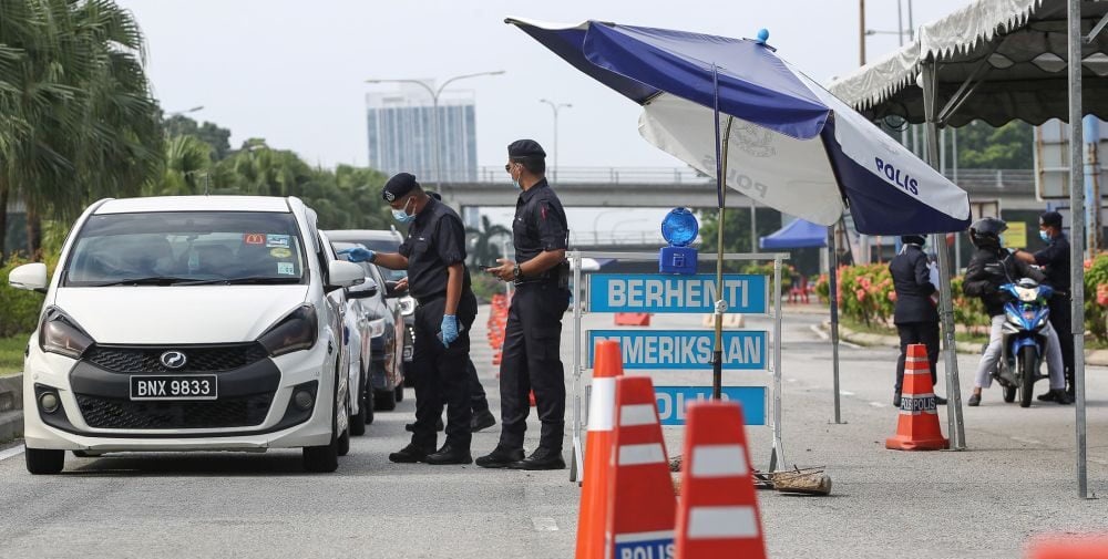 Polis minta orang ramai jangan sebar info sekatan jalan raya di Waze