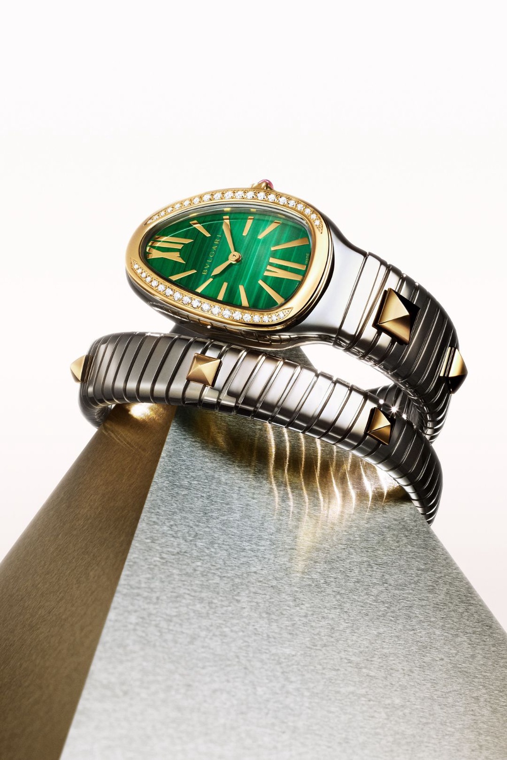 How Bvlgari Turned Gold and Steel Into a New Iconic Jewellery ...