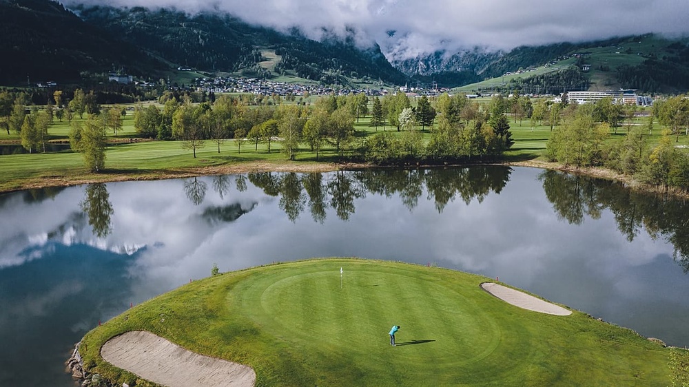 European ‘playcations’: Alpine ski resorts where you can also play golf ...