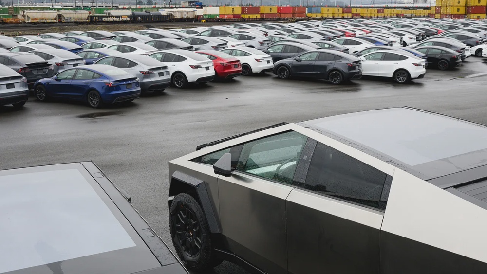 TSLA roller-coaster ride: Tesla sees largest-ever drop in vehicle ...