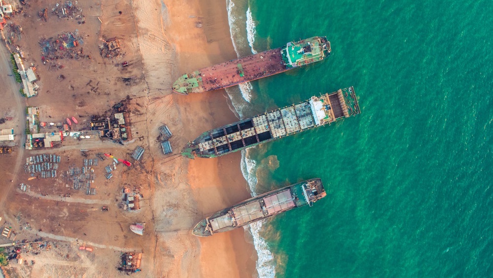 The U.S. and Pakistan reach trade deal to develop largely untapped oil ...
