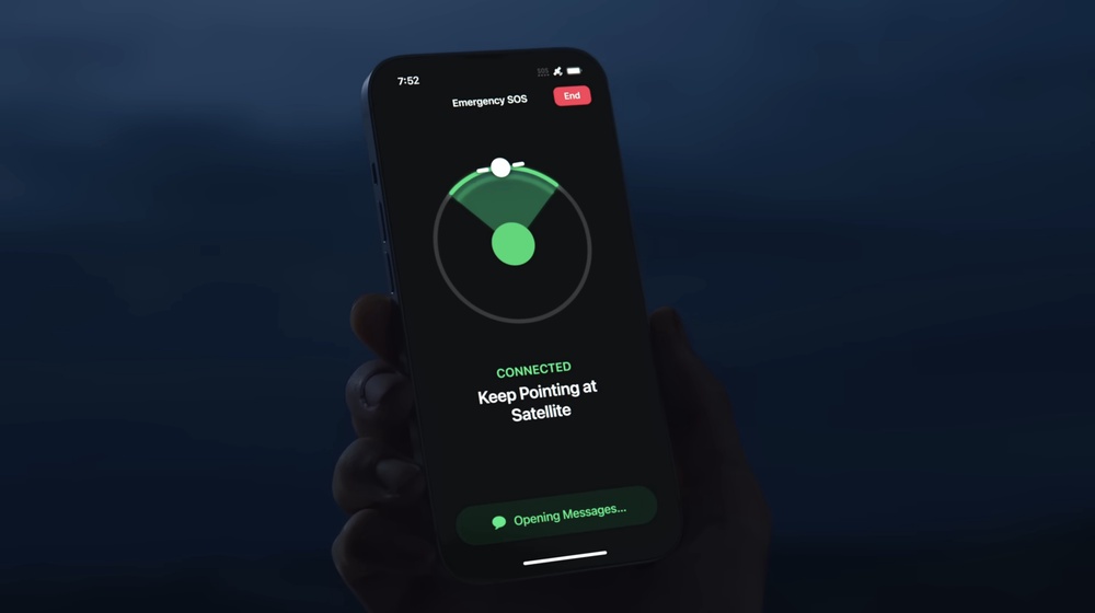 Apple's Free Satellite Features on iPhone Available in These Countries