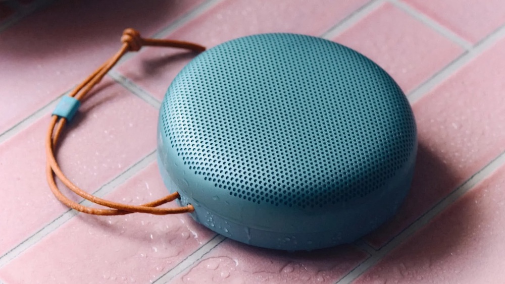 Review: $399 Beosound A1 Portable Speaker Shows Why Bang & Olufsen ...