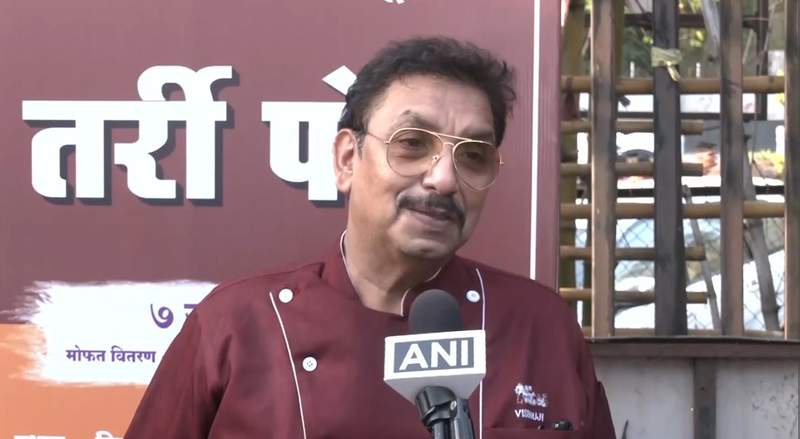 World Poha Day: Chef Mahohar cooks 3,000 kg of Nagpur’s famous delicacy ...