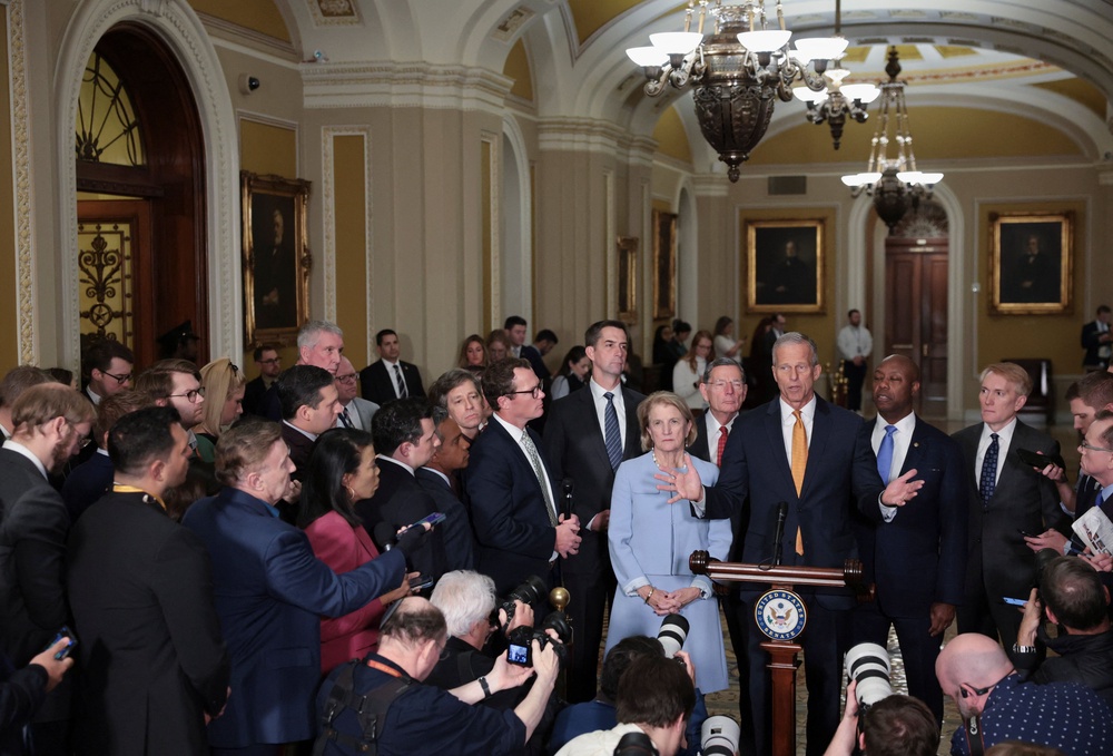 Republicans retrench on shutdown as SNAP cutoff looms