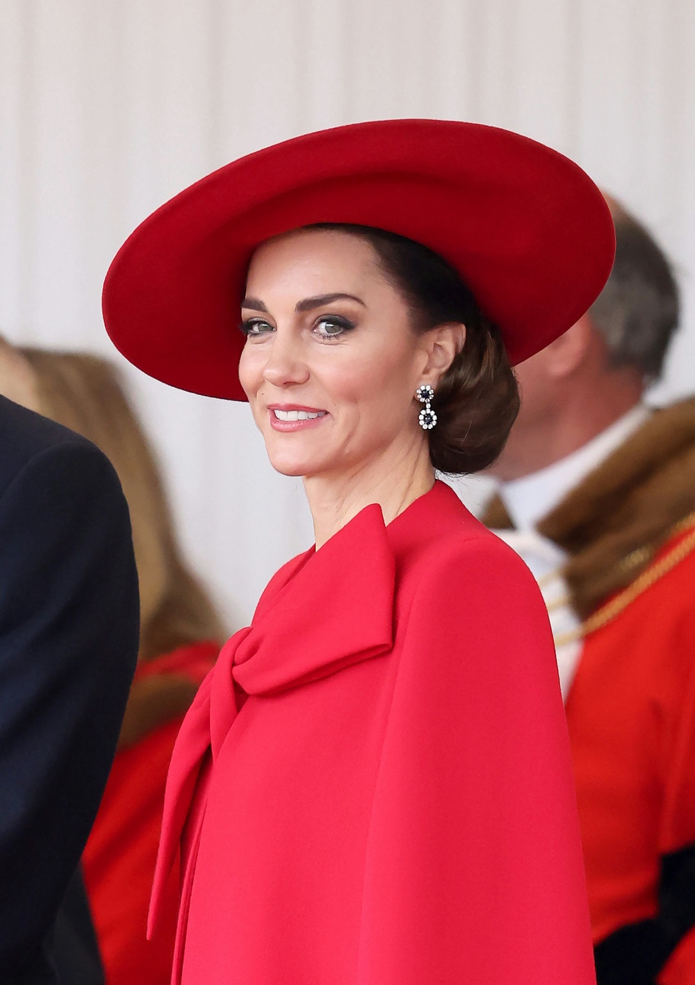 Kate Middletons State Visit Look Nods To Queen Elizabeth And Princess Diana