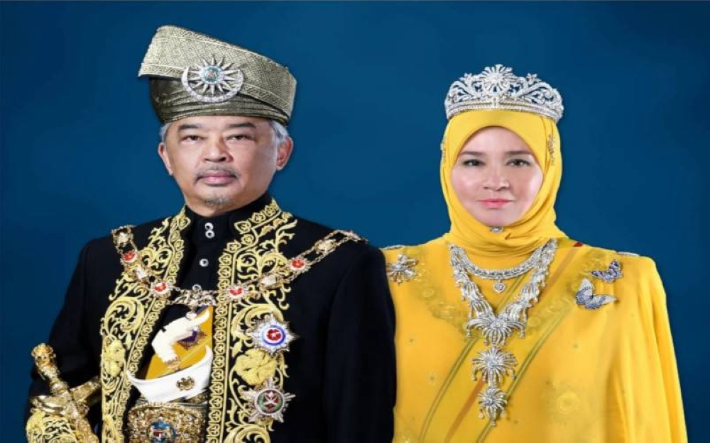 King, Queen convey condolences over death of Dr Wan Azizah's mother King, Queen convey condolences over death of Dr Wan Azizah's mother