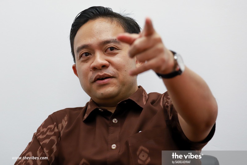 Muhyiddin a liability to PN, claims Wan Saiful