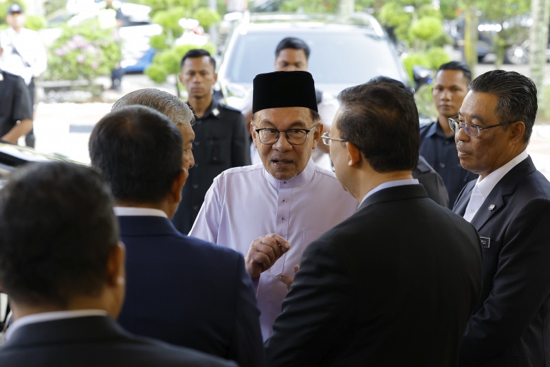 [UPDATED] Azam Baki’s performance satisfactory, contract extension ...