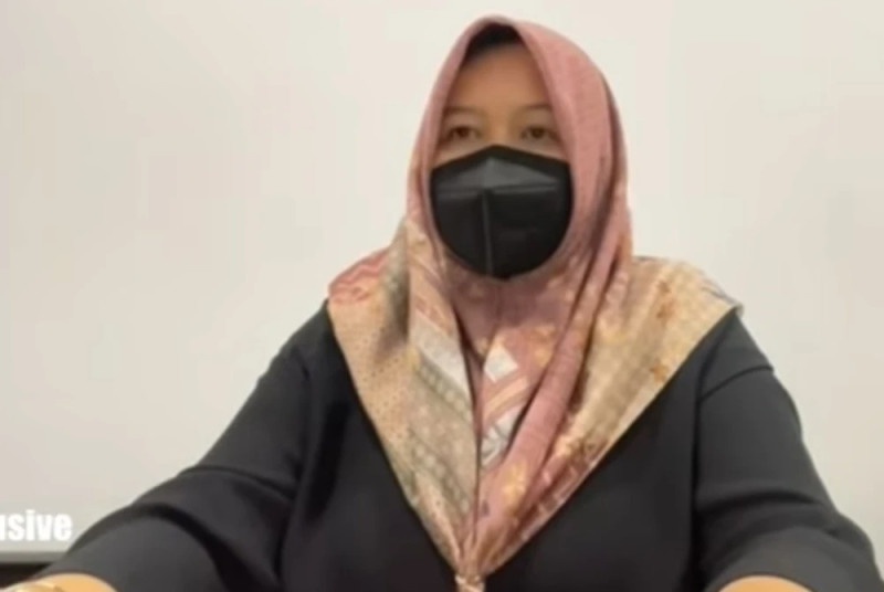 Sofia Rini in viral video denies acting as proxy for former political ...