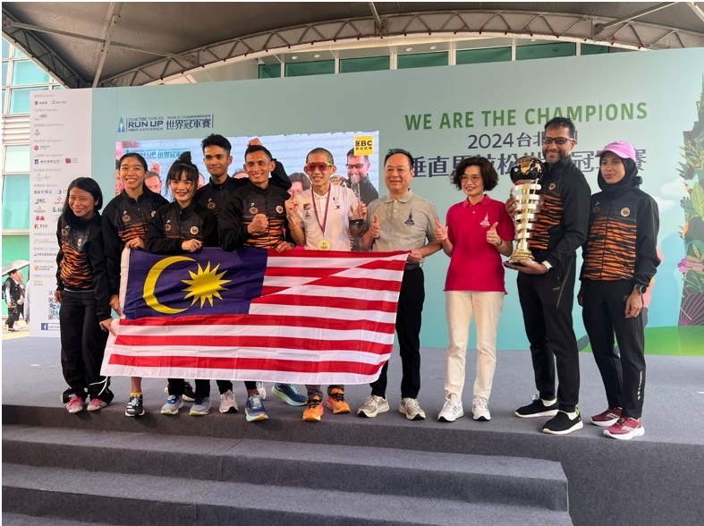 Wai Ching is World Champion at last
