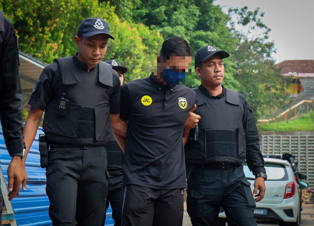 Nur Farah Kartini's murder: Prosecution hands over documents to defence ...