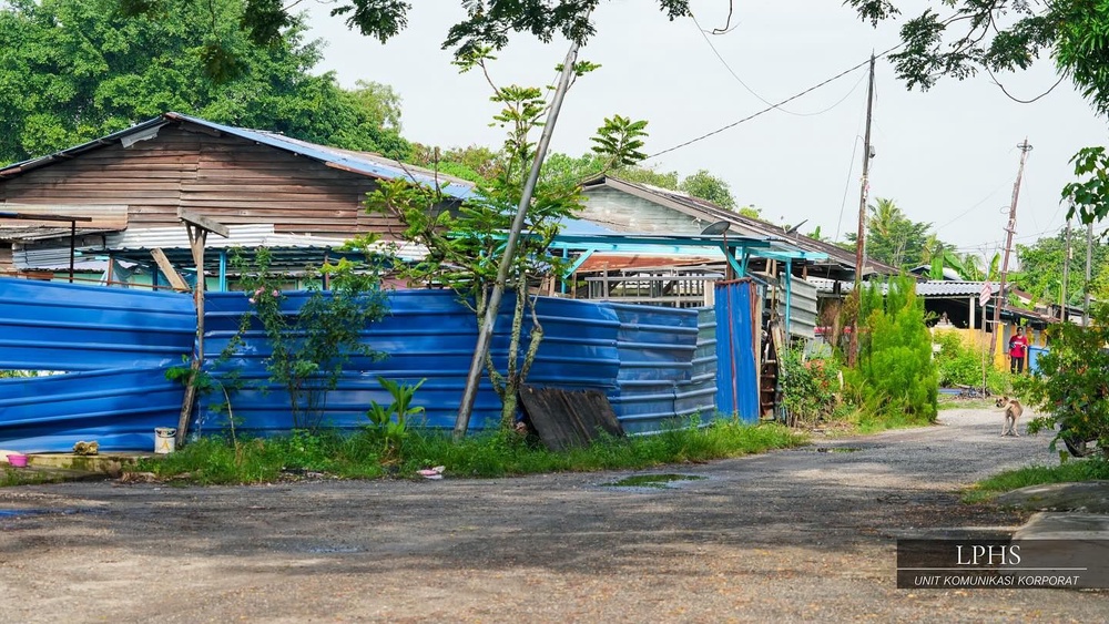 Penduduk Kampung Papan terjejas disaran mohon bantuan DUN Pandamaran