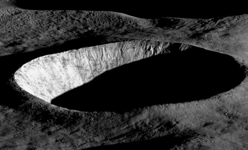NASA’s LRO Camera Captures Unprecedented Image of the Moon’s Hidden ...