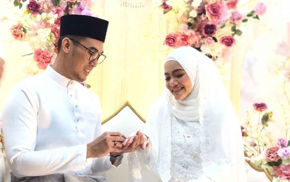 Bekas Suami Kahwini Dhabitah, Elly Pesan Agar Sentiasa Sabar Dalam ... Bekas Suami Kahwini Dhabitah, Elly Pesan Agar Sentiasa Sabar Dalam ...