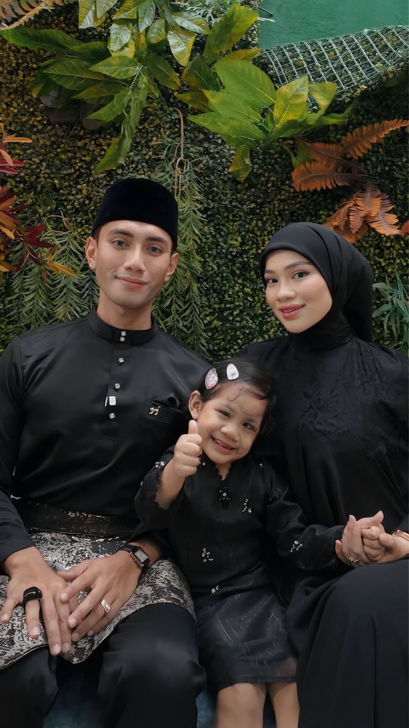 “Kena matang..” – Isteri Andika Putera tak cemburu suami bergambar ...