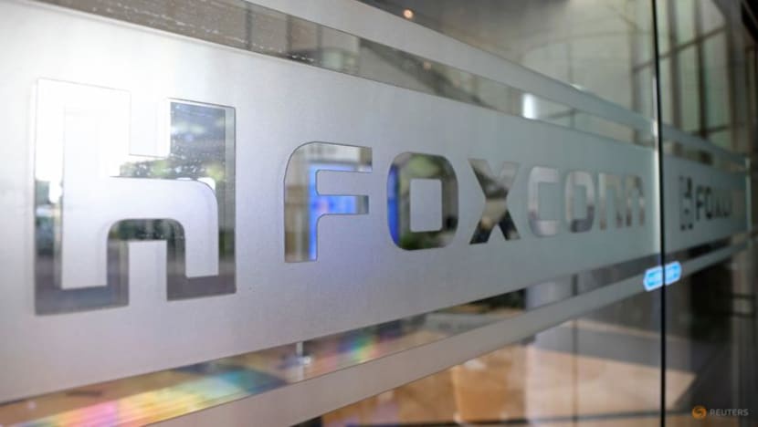 Foxconn sees robust AI server demand, posts 14% rise in Q3 profit Foxconn sees robust AI server demand, posts 14% rise in Q3 profit