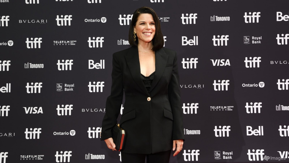 Actress Neve Campbell announces return to Scream franchise