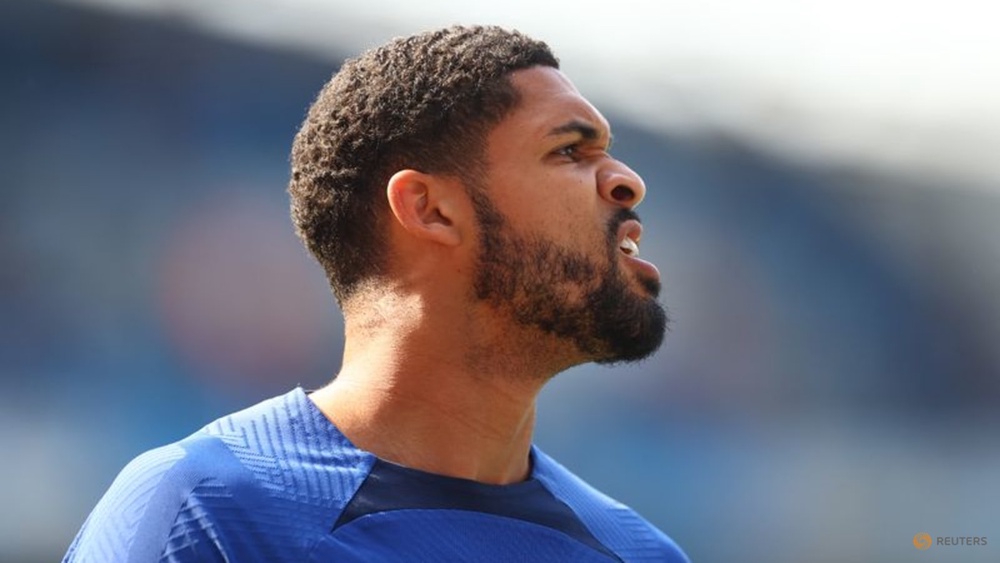 England's Loftus-Cheek signs for AC Milan from Chelsea