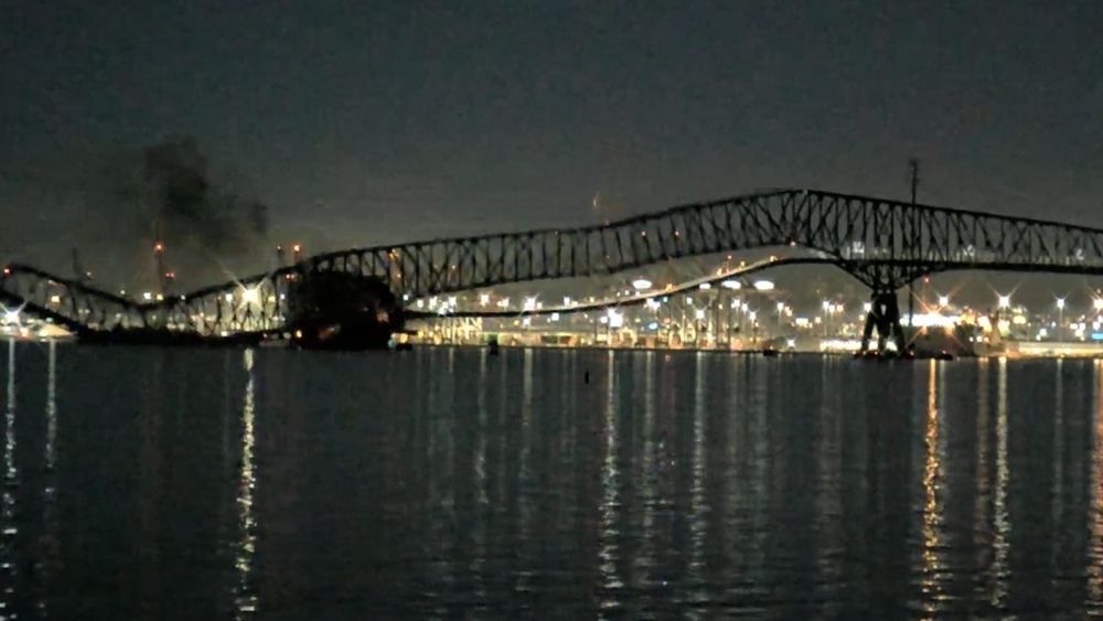 Major Baltimore bridge collapses after collision involving Singapore ...