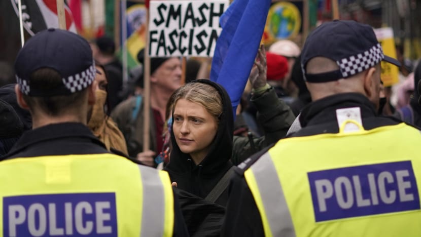 Rival London marches pass off peacefully amid heavy police presence