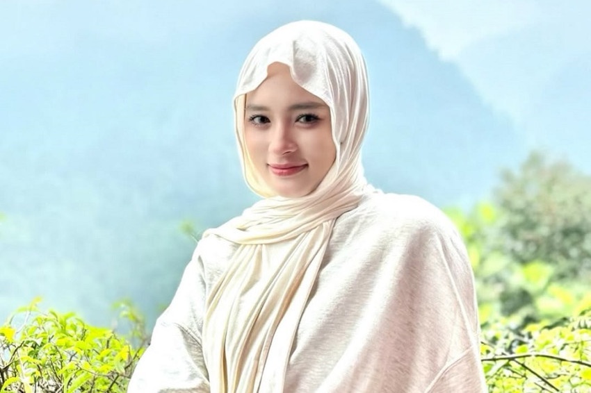Dituding Virgoun Gadaikan Mobil Anak Tanpa Izin, Inara Rusli Bungkam