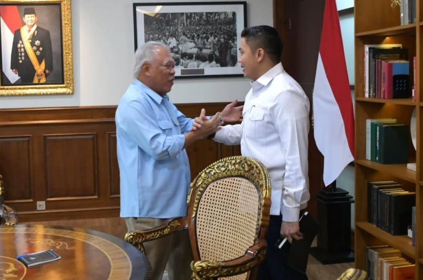 Seskab Teddy Bertemu Basuki, Bahas Perkembangan IKN