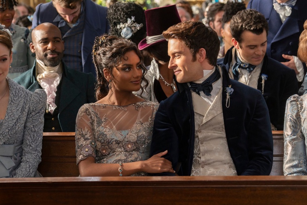 ‘Bridgerton’ Star Jonathan Bailey Teases Season 4 Will ‘Blow the Fans ...