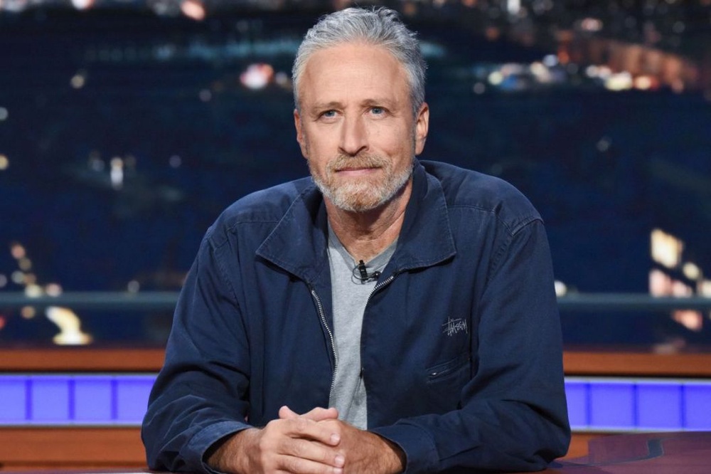 Jon Stewart Unleashes on Paramount for ‘Late Show With Stephen Colbert ...