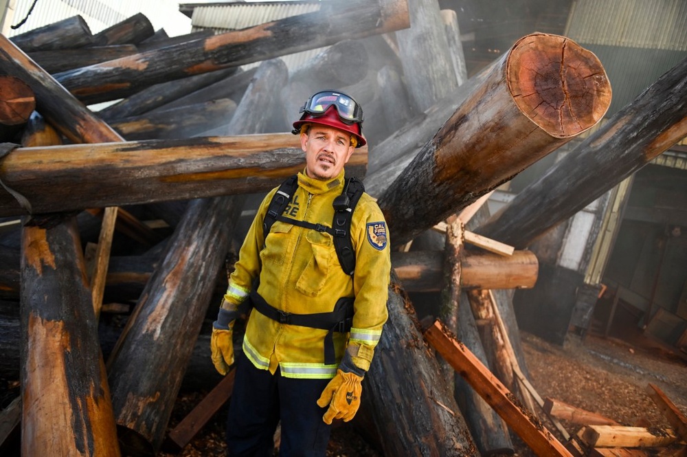 ‘Fire Country’ Star Kevin Alejandro Previews Manny Stepping Up as a ...