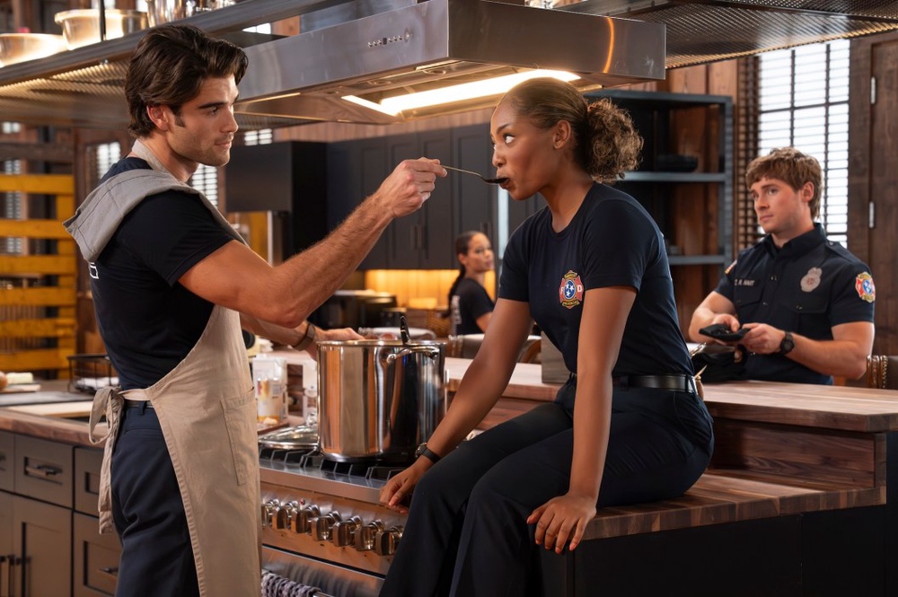 ‘9-1-1: Nashville’ Star Hunter McVey Teases ‘Transformational Episode ...