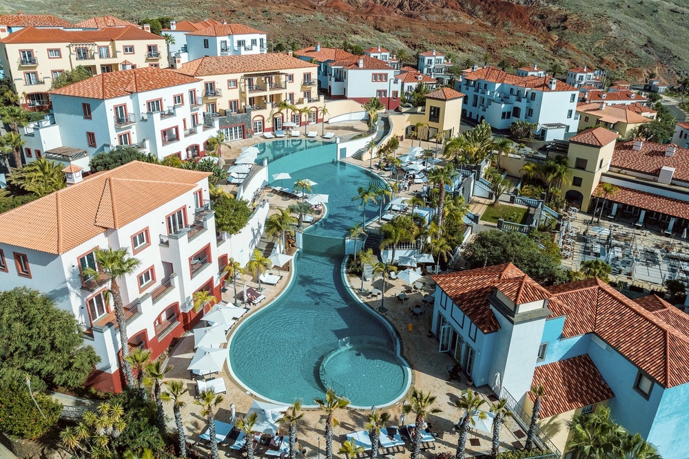 Elevated Hyatt card offer ending soon: Earn two free nights and 25,000 ...