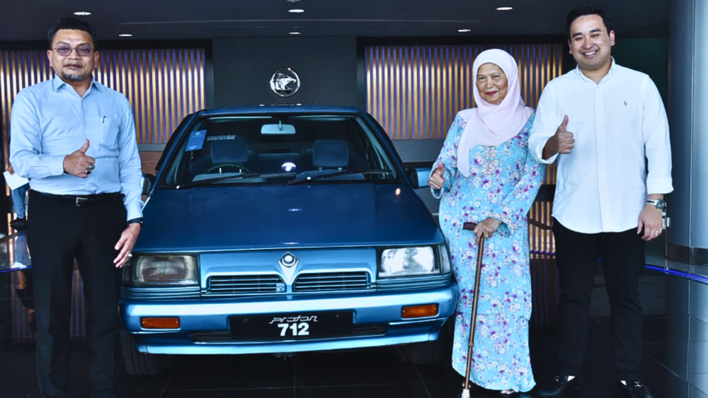 Pulangnya nostalgia: Proton Saga 1985 menemui rumah baru di COE Proton