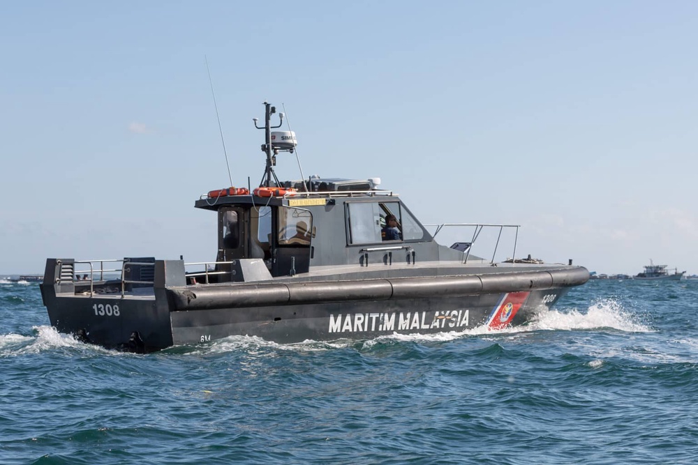 Bot nelayan ditahan, gajikan warga asing tanpa dokumen sah