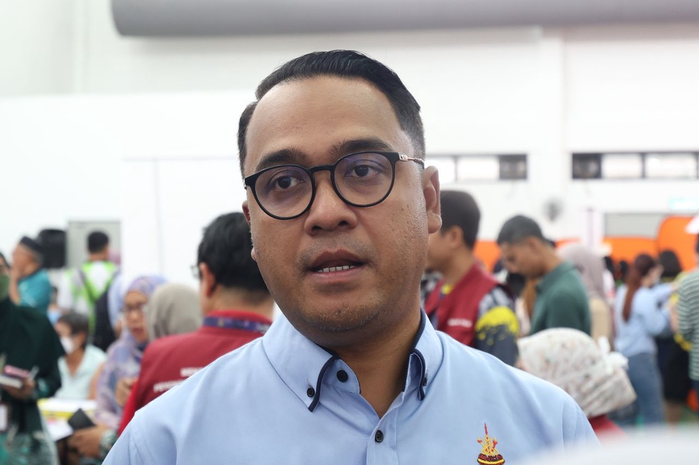 Projek lebar parit dijangka kurangkan risiko banjir di Kampung Kuala ...