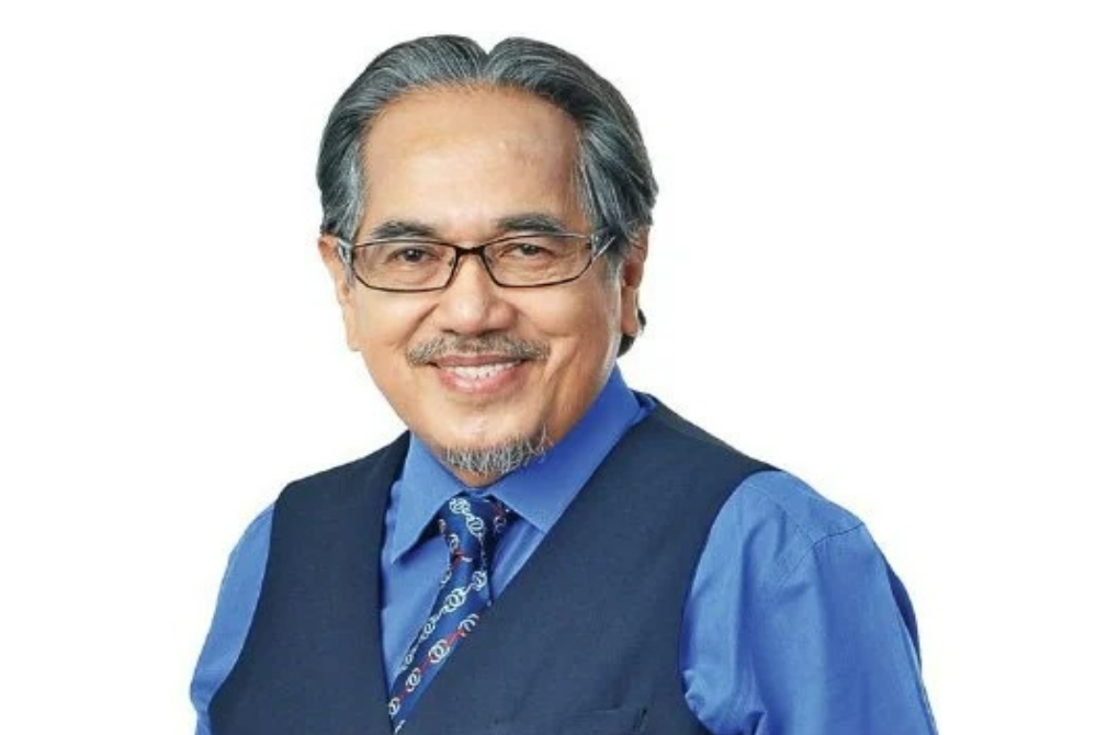 'SPM saya 1969...hanya 1A. Itu pun subjek Sejarah'- Dr Shukri
