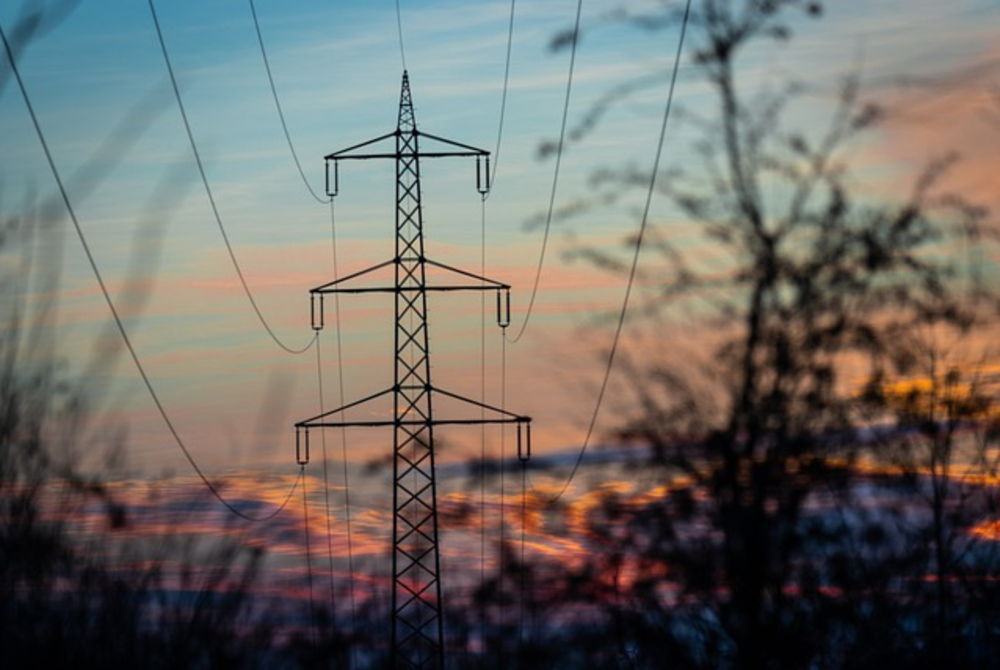 675 million people worldwide without electricity: report